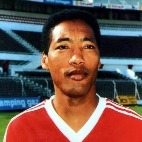 Shéu - Ficha e Estatísticas do Jogador